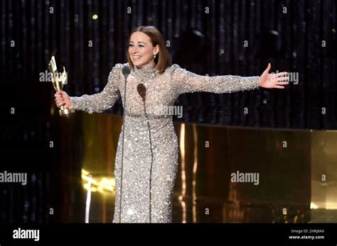 Karine Vanasse Accepts Her Award At The Canadian Screen Awards In