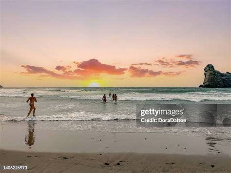 154 Naturisme Jeune Homme Photos Et Images Haute Résolution Getty Images