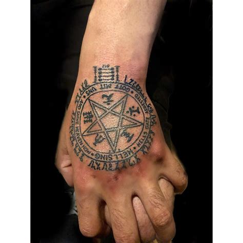 Hellsing Tattoo Ideas 40 Stunning Dolphin Tattoo Designs And Ideas