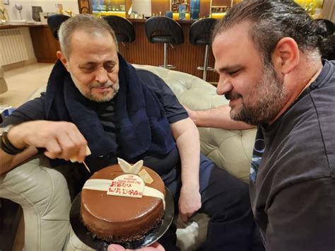 حقيقة اعتزال جورج وسوف الغناء خبر في الفن