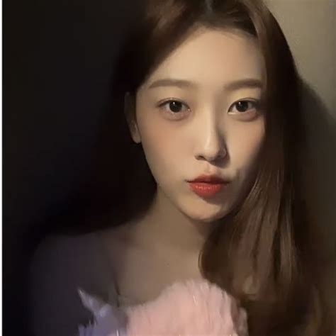 Loona Choerry Choi Yerim Instagram Live Lq Icon Pfp Instagram Live Icon Update