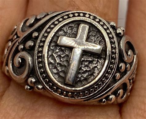 Vintage 925 Sterling Silver Antiqued Cross Ring Gem