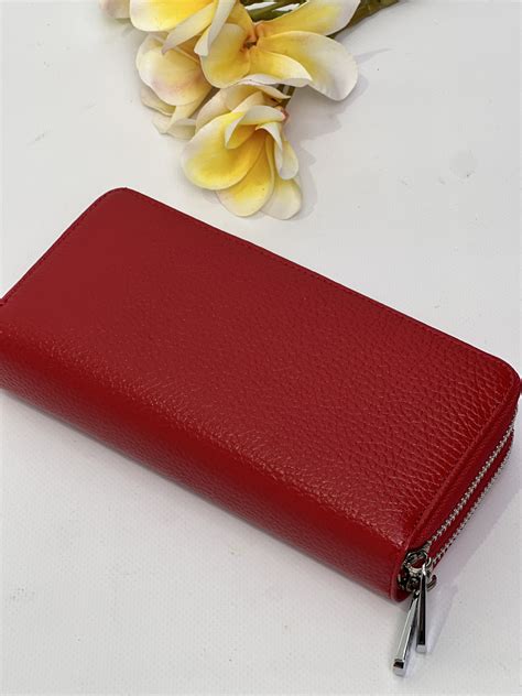 Купити гаманець жіночий шкіряний червоний Fm1168b за низькою ціною