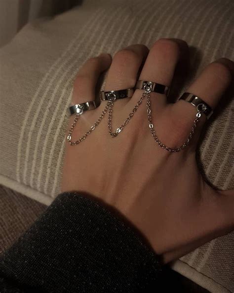 Pin On مرات الحفظ السريع Stylish Jewelry Emo Jewelry Fancy Jewelry