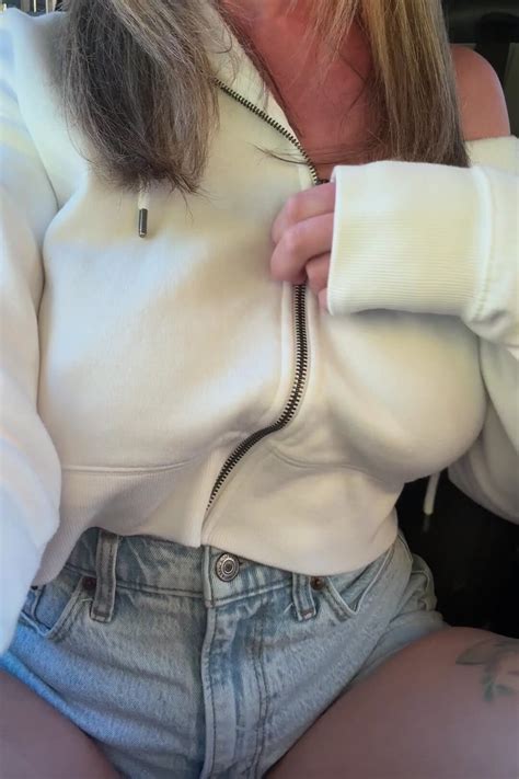 Mom Wife Exhibitionist