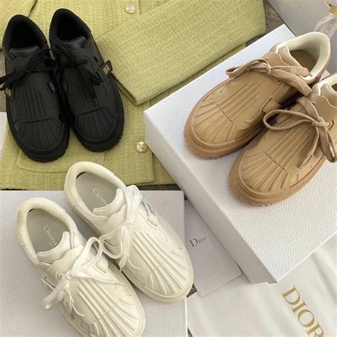 სამოსი სამოსი Added A New Photo