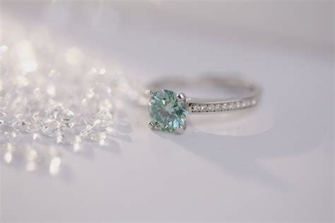 How To Read Colour Grading Of Precious Stone Her Jewellery