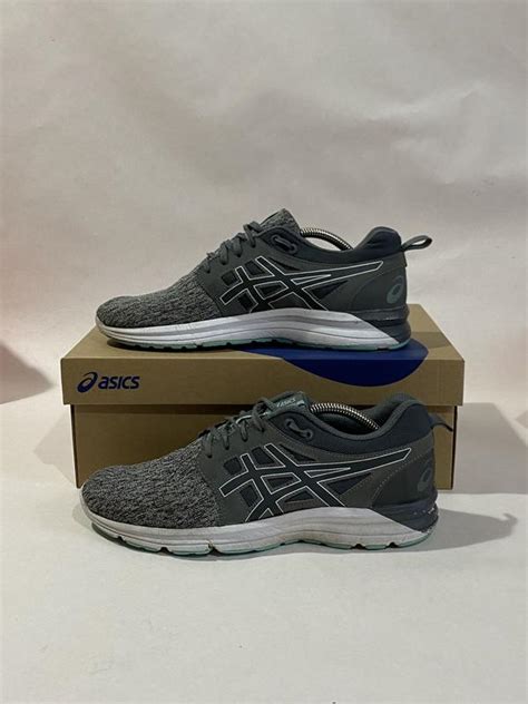 Кросівки Asics — ціна 250 грн у каталозі Кросівки Купити жіночі речі за доступною ціною на Шафі