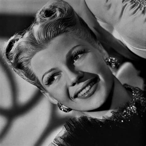 1940s Pin Up Hairstyles