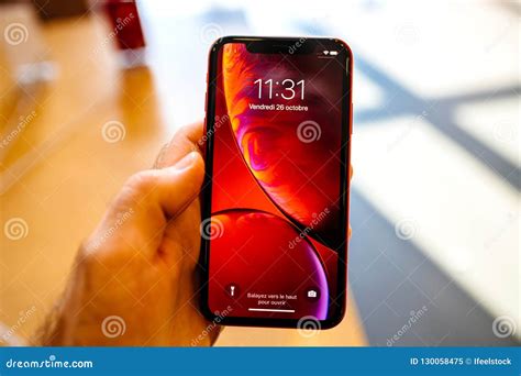 Lock Screen On IPhone Xs Apple Computers Editorial Image Image Of Retail Communication 130058475