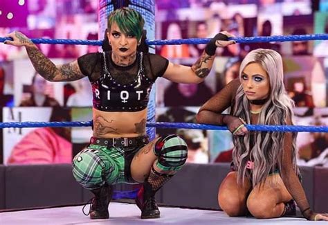 Ruby Riott Bio Age Net Worth Salary Height In Relation Facts