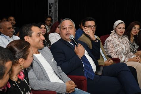 بالصور تكريم فريدة فهمي وزوجها علي رضا من قصر السينما ألبوم في الفن