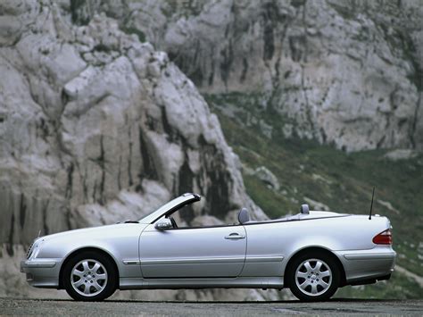 MERCEDES BENZ CLK Cabrio (A208) Specs, Performance & Photos - 1998 ...