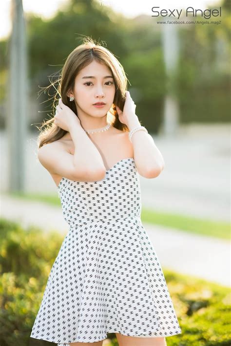 Thailand Angel Model Pimploy Chitranapawong Welcoming The Sun With Sweetheart Mini Dress