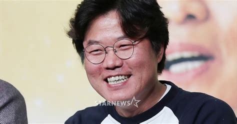 포토 나영석pd 언제나 대박 프로그램에 활짝 미소
