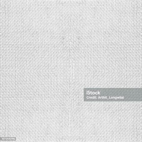 원활한 다시 회색 패브릭 캔버스 질감 배경 텍스트 디자인을 위한 빈 공간 깨끗 한 흰색 Hessian 자루 모직 주름 짠 개념 빛 자루 패턴 컬러 레트로 일반 면 천으로