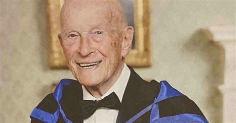 Kajal Agarwal Nangi Photos