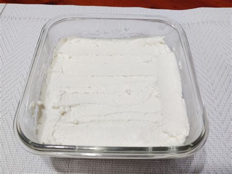 우유로 부드러운 리코타치즈 만들기