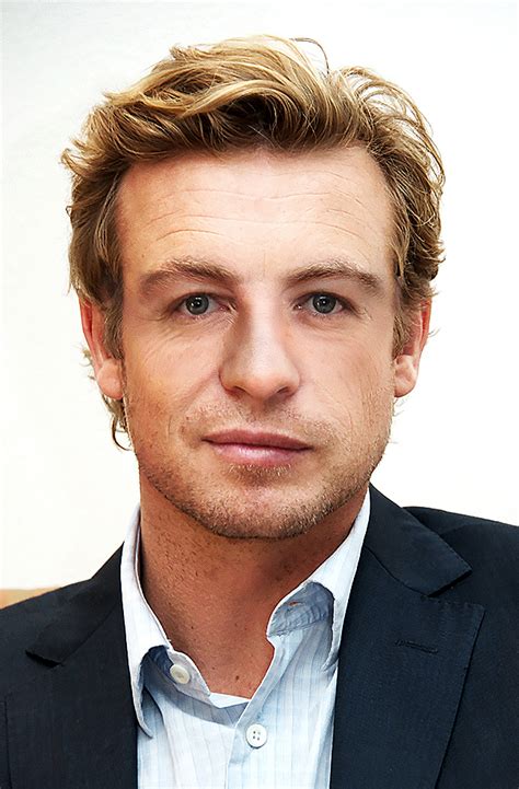 10 ცნობილი ვარსკვლავი რომლებიც სათვალეებში კიდევ უფრო მიმზიდველად გამოიყურებიან