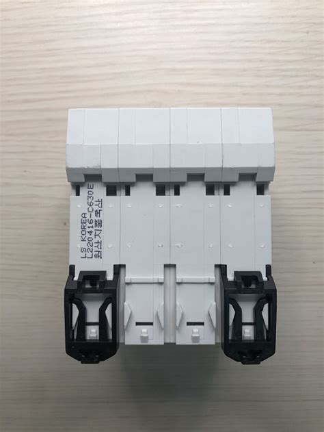 Cầu Dao Tự động 6ka Bkj63n 4p 63a Ls