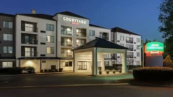 Top 10 Hotels Closest To Grand Ole Opry