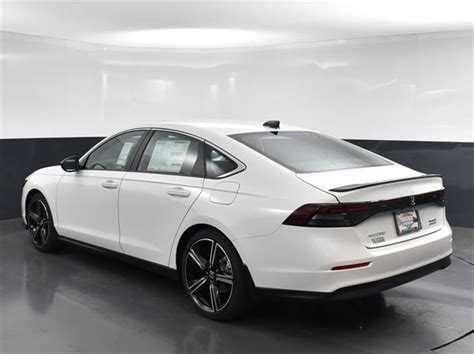 Anyone Else Noticed The Similarities Of The New Accord And The New Audi