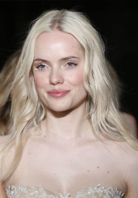 Get A Supermodel Glow With This Straight From The Runway Makeup