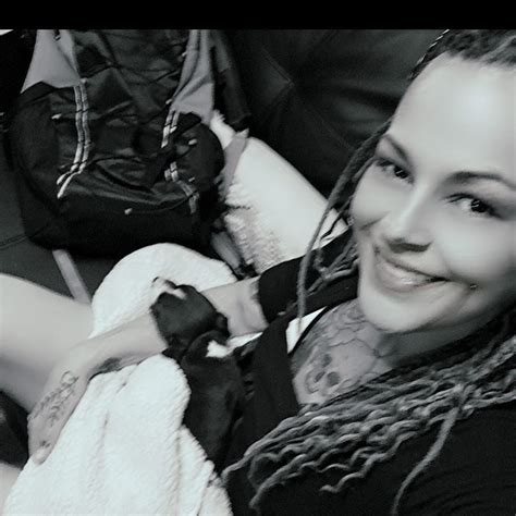 Jade Browning Jade Browning Added A New Photo