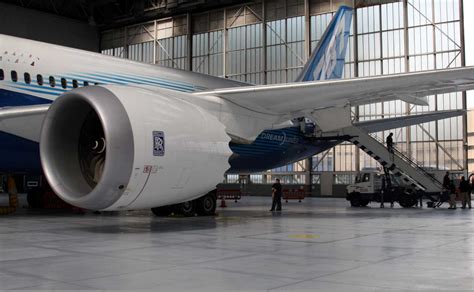 Dreamliner Numero Uno Associated Air Center