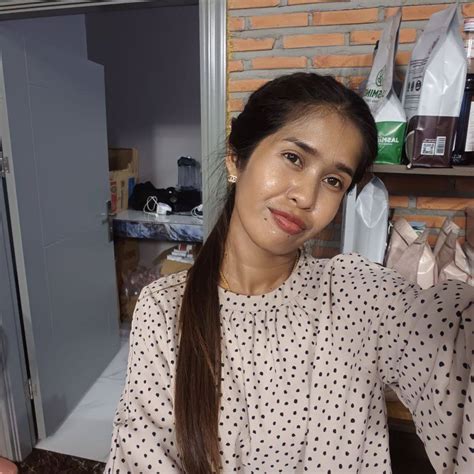 ស្រីមឿន សុឹងខ្មែរ Added A New Photo ស្រីមឿន សុឹងខ្មែរ