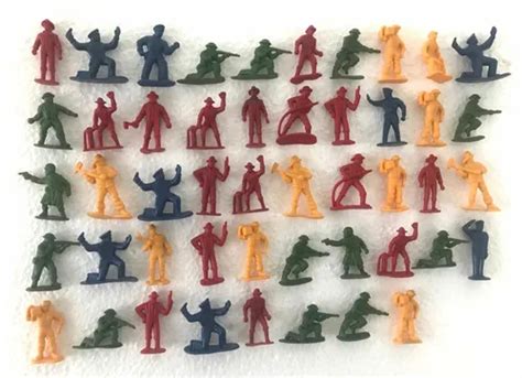 Figuritas Maqueta Muñecos Paquete X 48 Unidades Cuotas Sin Interés