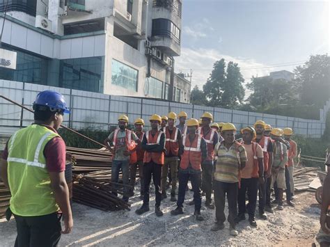 Hashir Mohammed On Linkedin Toolboxtalk Sitesafety Constructionlife Kochimetro Pinkline