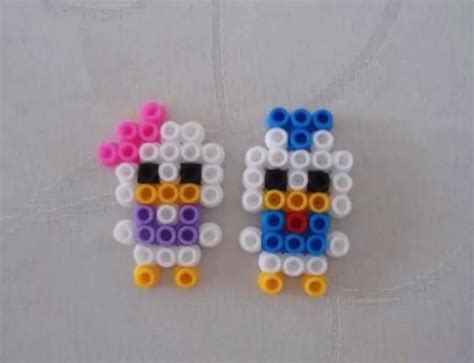 Mini Pyssla Paperino E Paperina Nel 2025 Perline Da Stirare Perline Coniglio Fai Da Te