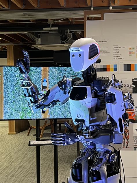 Austin Made Apollo Robot To Assist Mercedes Benz Manufacturing