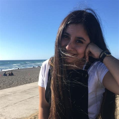 Bárbara Pinto Trabajadora Social Ilustre Municipalidad De Alhué