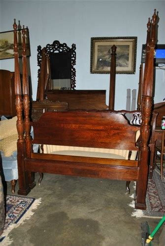 Century Cherry Rice Bed Four Poster Queen Size Retail 3000 Our Price 595 Bed Frames For