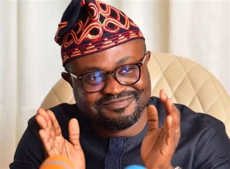 How I Disciplined Visa Processing Officer Caught Watching Bbnaija On