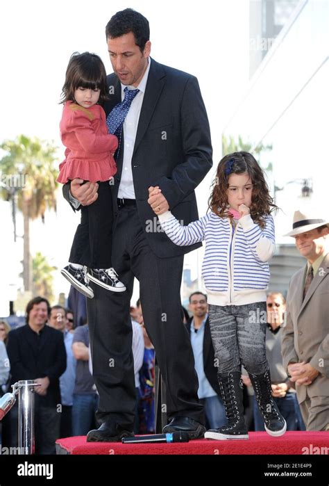 Sadie And Sunny Sandler In Jack And Jill