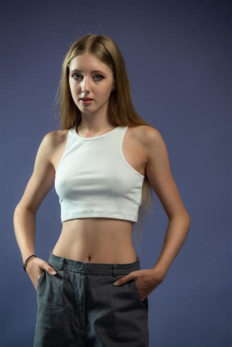 Фотографии на тему «Девушки Красивой Фигурой — скачивайте бесплатные изображения высокого