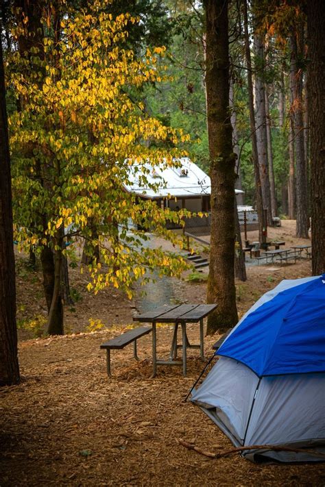 Fall Camping At The Inn Town Campground Fall Camping Glamping Spots Outdoors Adventure