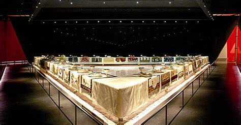 The Dinner Party Chicago How Judy Chicago Made A Feminist Masterpiece Art Judy Chicago