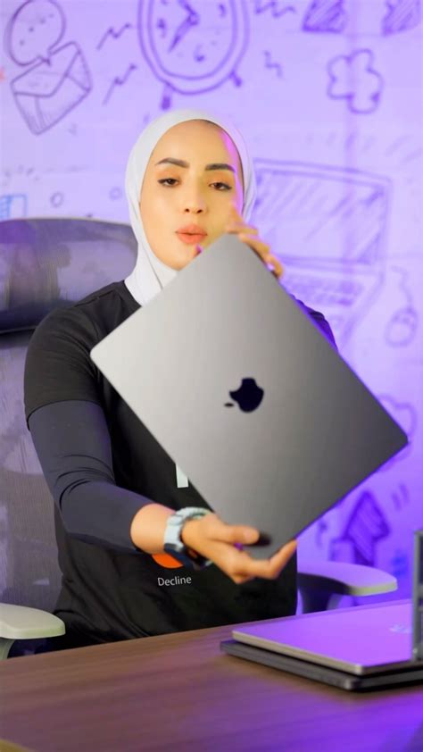‎sarah Younis تكنولوجيا‎ ‎انت من جماعه ١٤ انش او ١٦ انش ؟ Macbookpro تكنولوجيا Apple