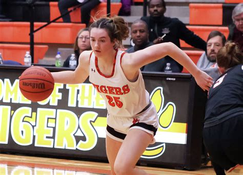 Local Roundup Semith Matches Career High In Edwardsvilles Win