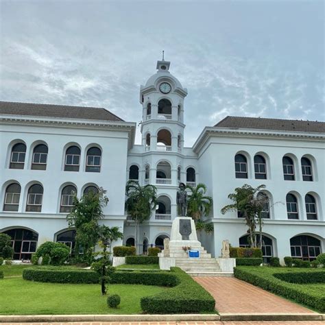 โรงเรียนมหาวชิราวุธ จังหวัดสงขลา Mahavajiravudh Songkhla School Mueang Songkhla สงขลา