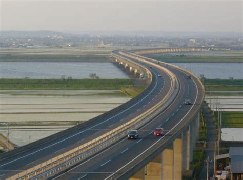 វៀតណាម នឹង សង់ ផ្លូវ ល្បឿន លឿន តម្លៃ ១ ៣ ពាន់ លាន ដុល្លារ ភ្ជាប់ ជាមួយ កម្ពុជា ដើម្បី តភ្ជាប់