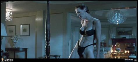 Scream Queen Jamie Lee Curtis Tits And Cam Girls Getting Naked On Halloween