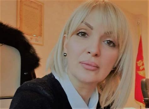 Одговор др Боровинић Бојовић Градској телевизији О мржњи нади и будућности Журнал