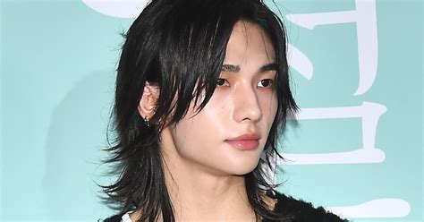 스트레이키즈 현진 잘생김이 돋보이는 표정 [포토엔hd]