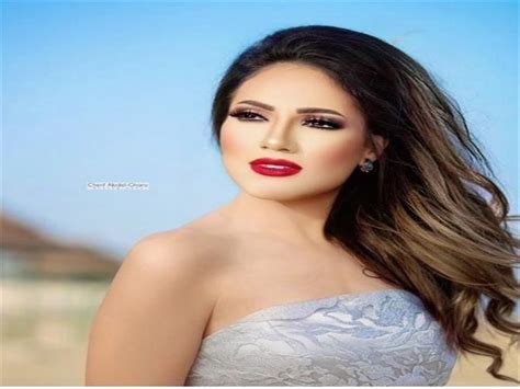 كان بيقولي اتمتعي في خير أبوكي إيمي طلعت زكريا في فيديو نادر مع