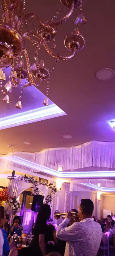 Зала ФЕРИЯ Плевен Актуална информация работно време и контакти